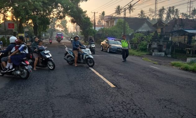 Jaga Keamanan Anak Sekolah Dan Masyarakat Polsek Mendoyo Pamtur Lalin ...